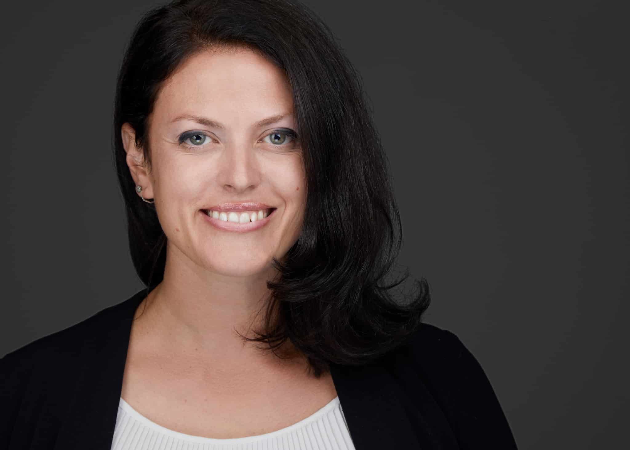 CannaCon Speaker: Carly Bodmer; Director, Sales & Communications, GrowFlow